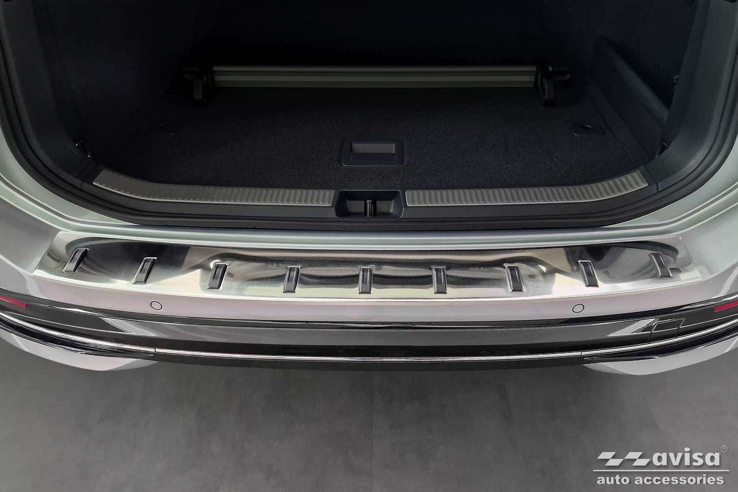 Lastskydd Hybrid Rostfri Metall VW Passat B9 Variant 2024-> - Hova.com