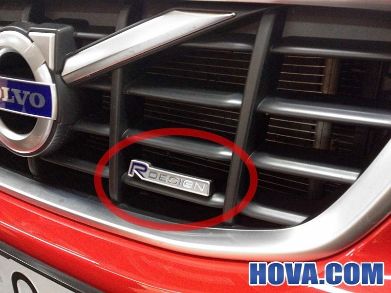 Emblem R-Design Volvo - Hova.com